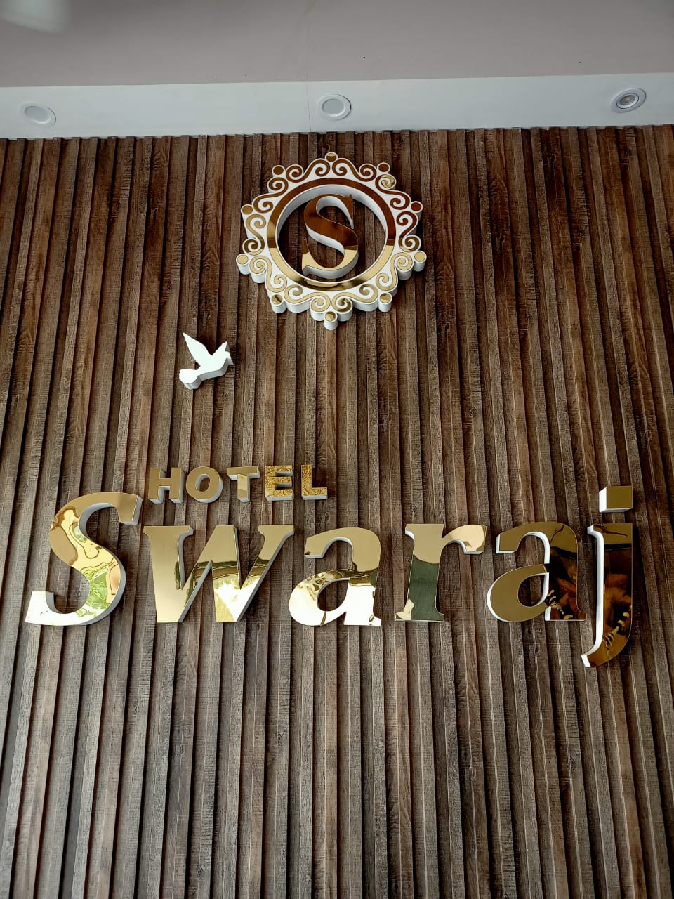 Contact Us - Swaraj Hotel